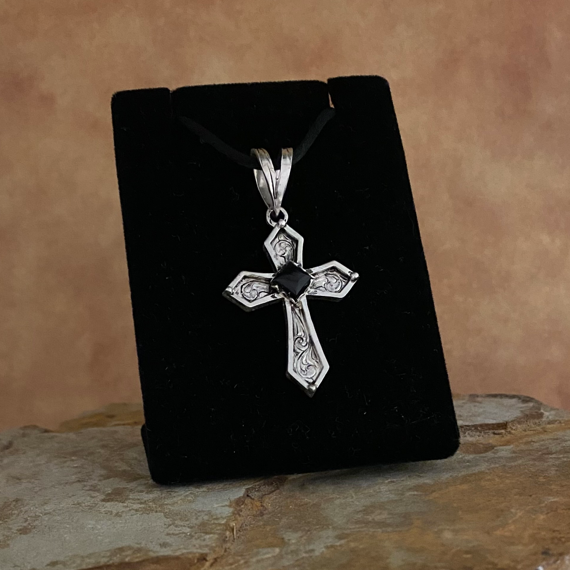 PENDANTS – Lone Star Silversmith